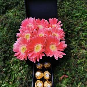 THE FLOWER FARM - Updated July 2025 - G/F, Rci Building 105 Rada Street ...