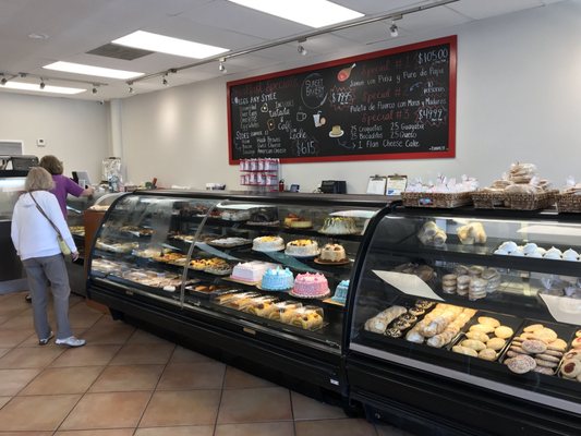 SUNSET BAKERY - 40 Photos & 48 Reviews - Bakeries - 8788 SW 72nd St ...