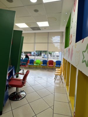 CARTOON CUTS - Updated April 2026 - 15 Photos - Design Plaza, Guaynabo ...