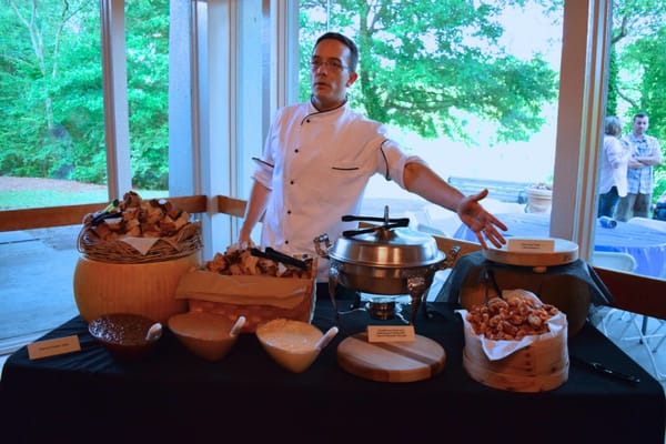 MRD FOODS CATERING - 33 Photos - 3781 Presidential Pkwy, Atlanta ...