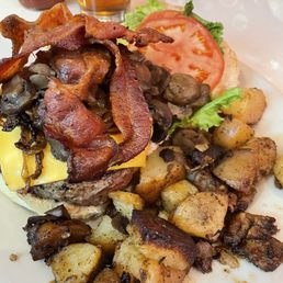 TESSARO’S - Updated December 2025 - 267 Photos & 578 Reviews - 4601 ...