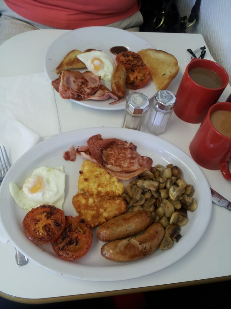 SUPER SAUSAGE CAFETERIA - Updated July 2025 - Watling Street, Towcester ...