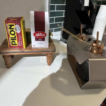 ROGUE COFFEE - Updated October 2025 - 44 Photos & 10 Reviews - 307 W ...