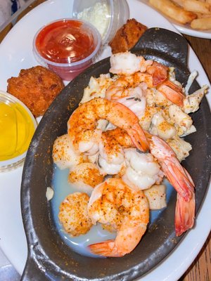 SURF RIDER GRILL - Updated October 2025 - 90 Photos & 79 Reviews - 2100 ...