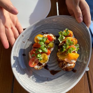 WATER’S TABLE - 869 Photos & 540 Reviews - 1053 Lake Washington Blvd N ...