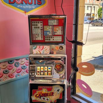 VEGAS DONUTS - Updated January 2026 - 62 Photos & 19 Reviews - 4003 ...