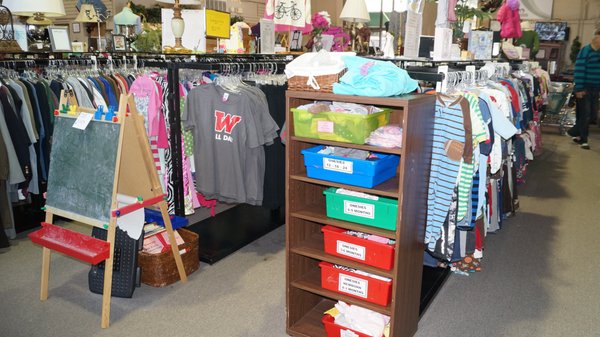 THE HAND ME UP SHOP - Updated January 2026 - 18 Photos & 41 Real ...