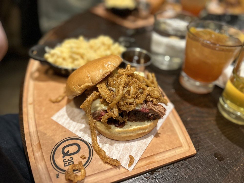 Q39 MIDTOWN - 4390 Photos & 5708 Reviews - 1000 W 39th St, Kansas City ...