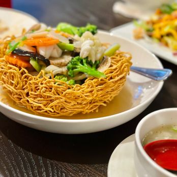 9 ROSES - Updated June 2024 - 639 Photos & 287 Reviews - 1100 Stephens ...