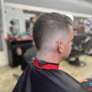 IRVING PARK BARBERSHOP - Updated July 2024 - 66 Photos & 138 Reviews ...