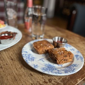 CAVA - Updated December 2025 - 13 Photos - 155 W Kinzie St, Chicago ...