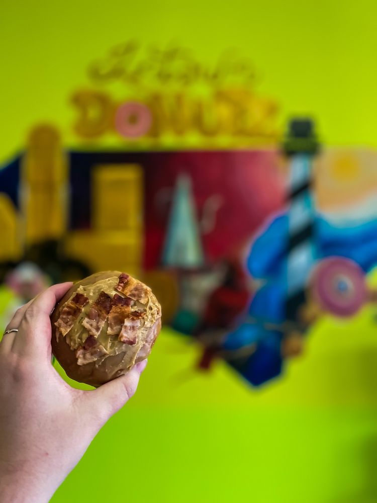 INTOWN DONUTZ & BOBA TEA - Updated January 2026 - 103 Photos & 77 ...