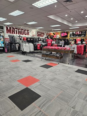 CSUN CAMPUS STORE - Updated October 2025 - 30 Photos & 28 Reviews ...