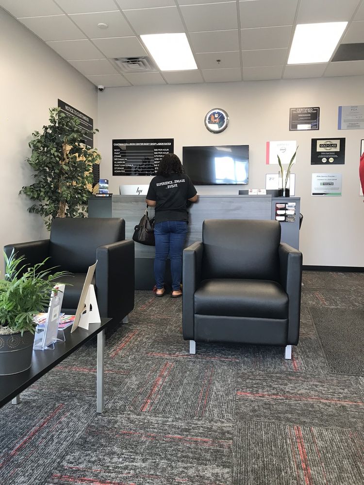 CHAPMAN COLLISION CENTER LAS VEGAS - 19 Photos & 11 Reviews - 4080 ...