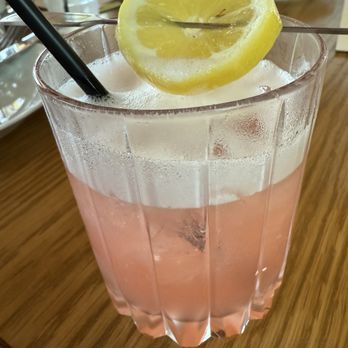 TOPSIDE AT THE BEACON - Updated October 2025 - 173 Photos & 130 Reviews ...