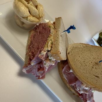 THE KIBITZ ROOM - Updated December 2025 - 72 Photos & 75 Reviews - 128 ...