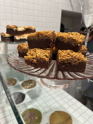 HAPPY BAKERY - Updated December 2025 - 16 Photos - 210 Carter Dr, West ...