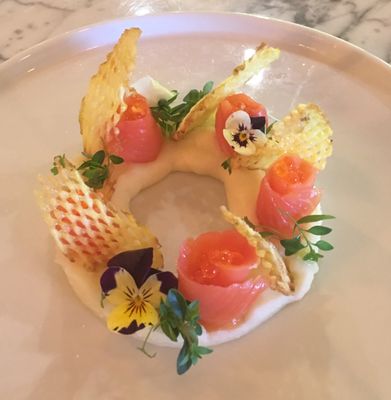 ROYAL HEN - Updated July 2024 - 344 Photos & 334 Reviews - 311 Marine ...