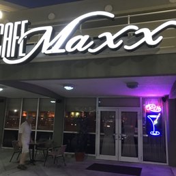 CAFE MAXX - Updated December 2025 - 403 Photos & 309 Reviews - 2601 E ...