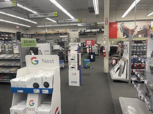 STAPLES - Updated December 2025 - 45 Photos & 87 Reviews - 4610 North ...