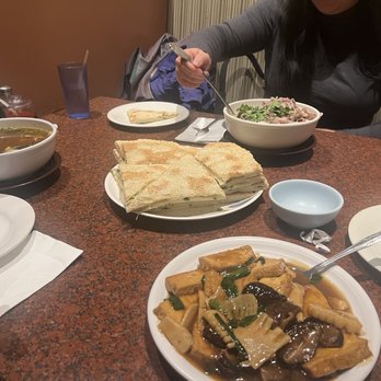 MAS HOUSE - Updated April 2025 - 1876 Photos & 1678 Reviews - 601 E ...