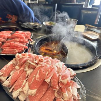 SUPREME POT - Updated February 2025 - 1344 Photos & 622 Reviews - 3 St ...