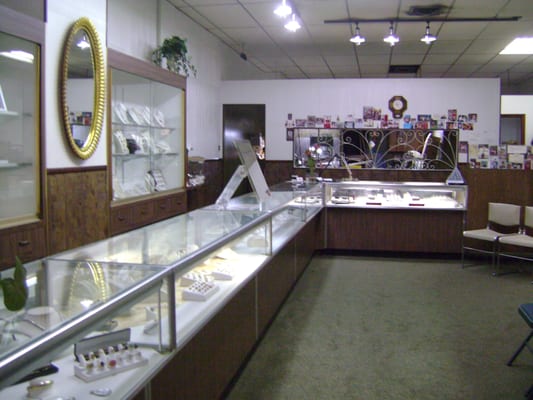 DEFINO & CAMPAGNA FINE JEWELERS - Updated December 2025 - 134 S 8th St ...