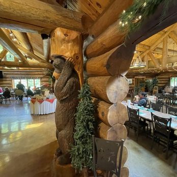 THE LOG DEN - Updated December 2025 - 100 Photos & 123 Reviews - 6626 ...