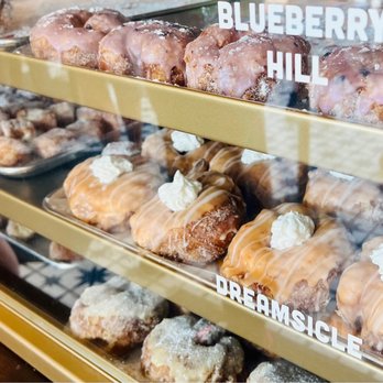 PARLOR DOUGHNUTS - Updated July 2025 - 42 Photos & 21 Reviews - 511 ...