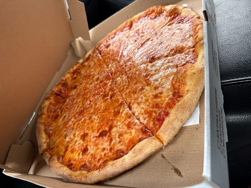 VICTORIA PIZZERIA - Updated July 2025 - 61 Photos & 72 Reviews - 2716 ...