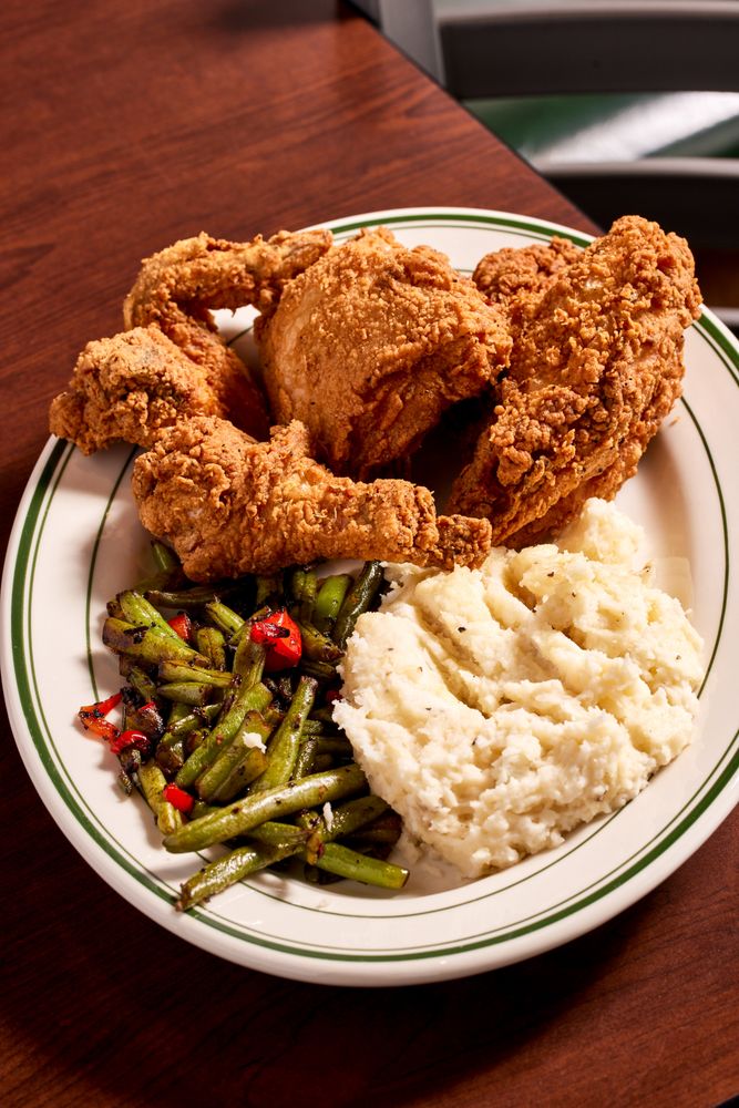 PUB W - Updated March 2025 - 18 Photos & 13 Reviews - 739 N Czech Hall ...