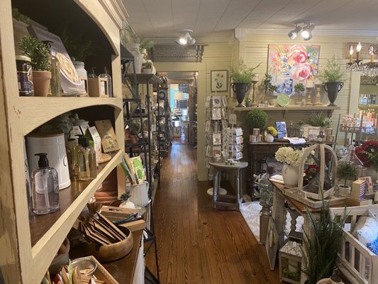 WHITE RABBIT COTTAGE - Updated May 2026 - 3760 Due West Rd NW, Marietta ...
