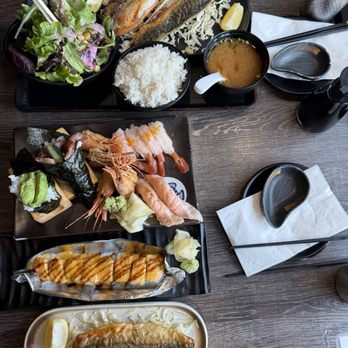 SUSHI PRO - Updated May 2025 - 1280 Photos & 388 Reviews - 1078 E ...