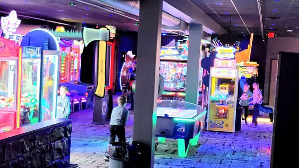 XCALIBUR ENTERTAINMENT - Updated November 2025 - 18 Photos - 707 28th ...