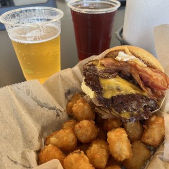 MESS HALL - Updated July 2025 - 228 Photos & 218 Reviews - 2136 ...