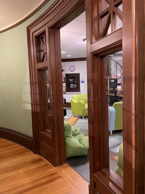 HANDLEY REGIONAL LIBRARY - Updated July 2025 - 70 Photos & 11 Reviews ...