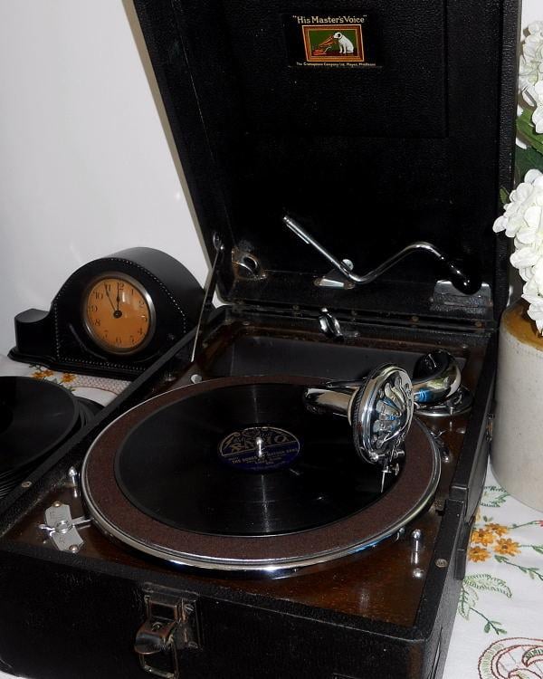 TILLYS 7EVENTY 8IGHT SPIN GRAMOPHONE DJ 78RPM - Wren Garth, Darlington ...