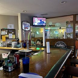 FAULL INN - Updated October 2025 - 29 Photos & 90 Reviews - 2670 ...