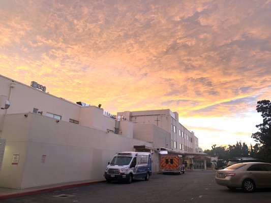 SHERMAN OAKS HOSPITAL - 84 Photos & 401 Reviews - 4929 Van Nuys Blvd ...