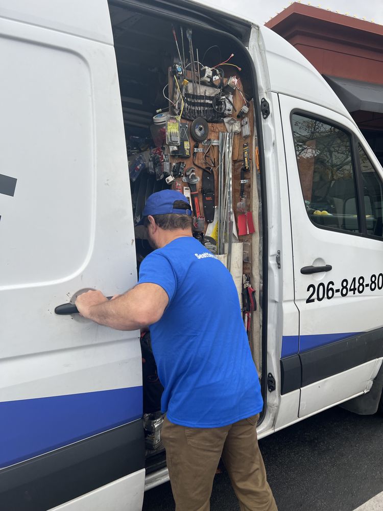 SEATTLE HEATING & COOLING - Updated May 2024 - 58 Photos - 18640 68th ...