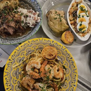 FARIA - Updated April 2025 - 133 Photos & 39 Reviews - 306 Kuulei Rd ...