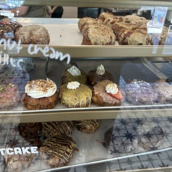 PARLOR DOUGHNUTS - Updated December 2025 - 228 Photos & 74 Reviews ...