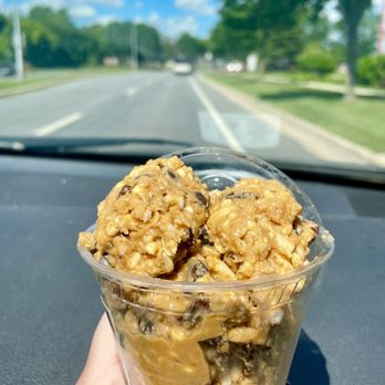 MOKA - Updated October 2025 - 10 Photos & 13 Reviews - 7402 Mineral ...