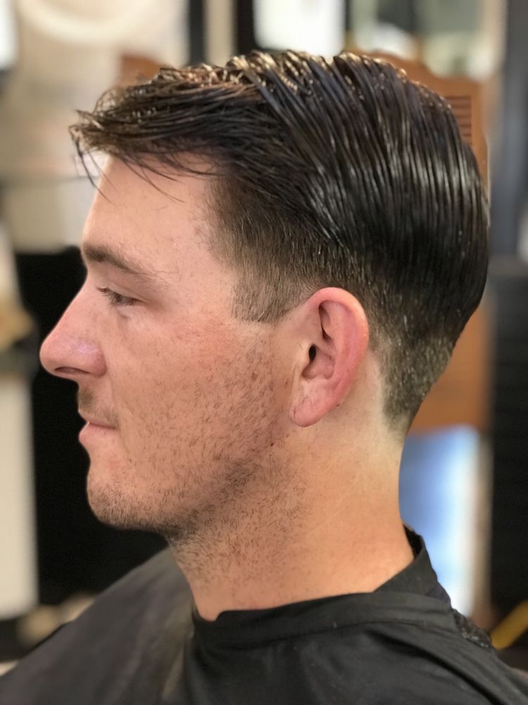 BUSHWACKER BARBERSHOP - Updated December 2025 - 133 Photos & 307 ...