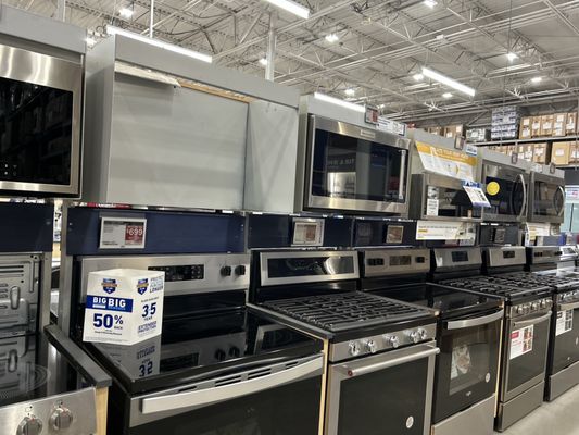 LOWE’S HOME IMPROVEMENT - Updated December 2025 - 71 Photos & 77 ...