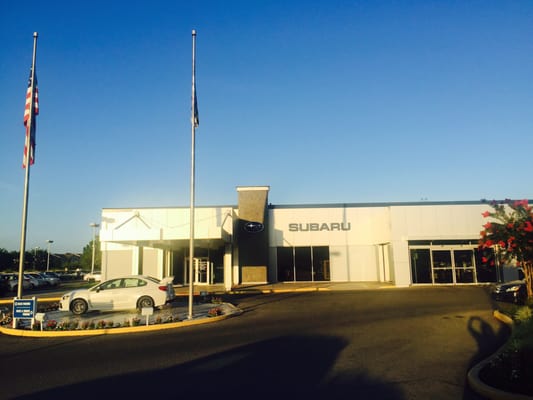 GATEWAY SUBARU - Updated December 2025 - 16 Photos & 29 Reviews - 30275 ...