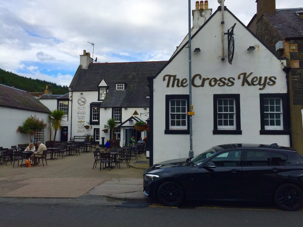 THE CROSS KEYS - Updated July 2025 - 24 Northgate, Peebles, Scottish ...