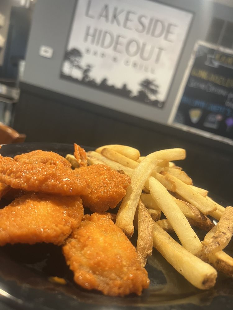 LAKESIDE HIDEOUT BAR & GRILL - Updated December 2025 - 18 Photos - 7849 ...