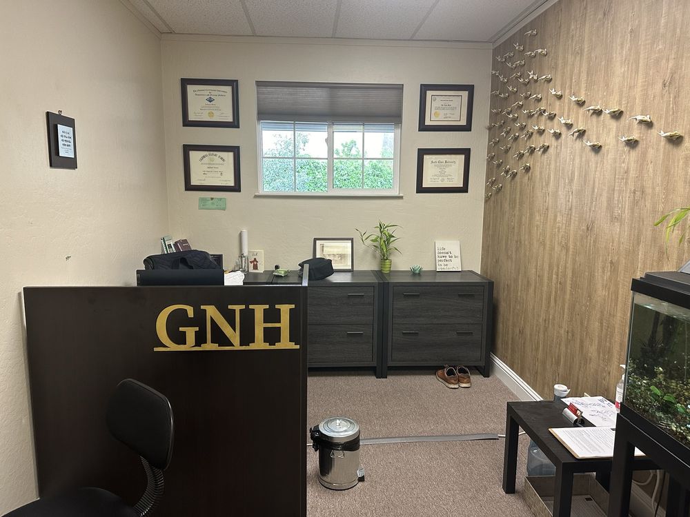 GOLDFISH NATURAL HEALTH - Updated July 2025 - 12 Photos & 41 Reviews ...