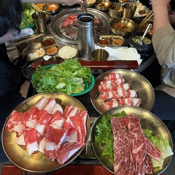 YAKINIQ SJ - Updated July 2025 - 1296 Photos & 1314 Reviews - 1783 W ...